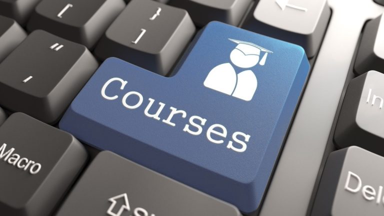 Be at the Helm: Your Guide to College Course Selection